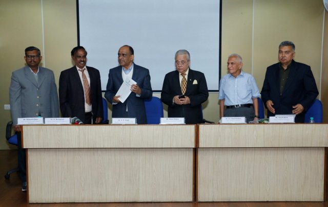 Photo Gallery - Launch of Materiovigilance Programme of India (MvPI ...