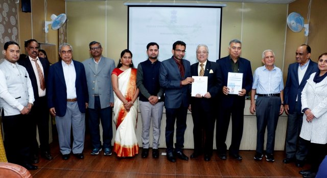 Photo Gallery - Launch of Materiovigilance Programme of India (MvPI ...